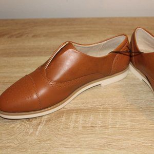 Time and Tru | Shoes | Time And Tru Leather Memory Foam Dress Shoes ...